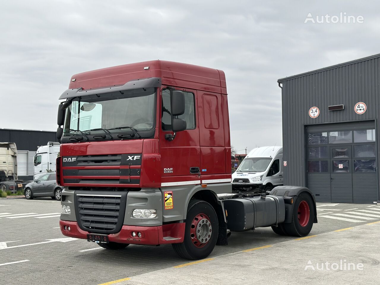 Тягач DAF 105: ідеальний варіант для далеких перевезень